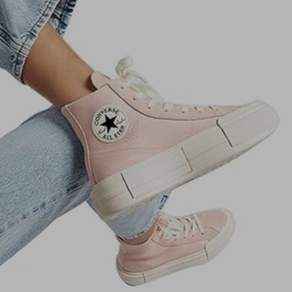 Converse | Shoes | Converse Womens Light Pink Platform Sneakers | Poshmark
